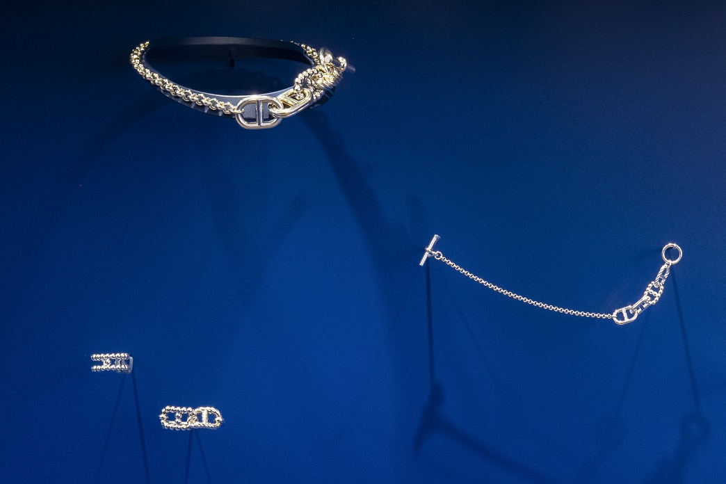 潮讯 | 爱马仕举办2026春夏新品系列预览，GENTLE MONSTER推出2026 BOUQUET系列，ZONA20 MILANO呈现 ...